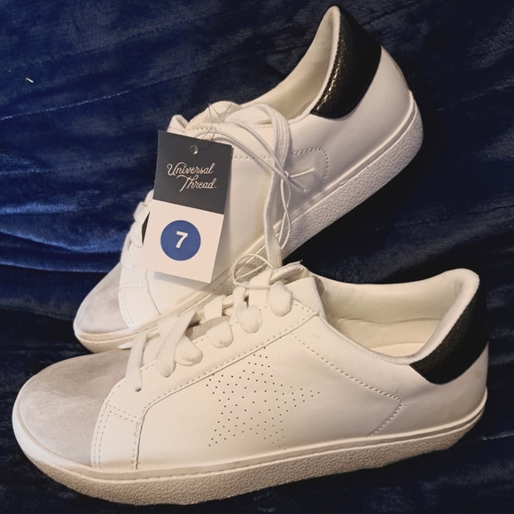 Universal Thread | Shoes | Universal Thread Womens Tennis Shoes | Poshmark